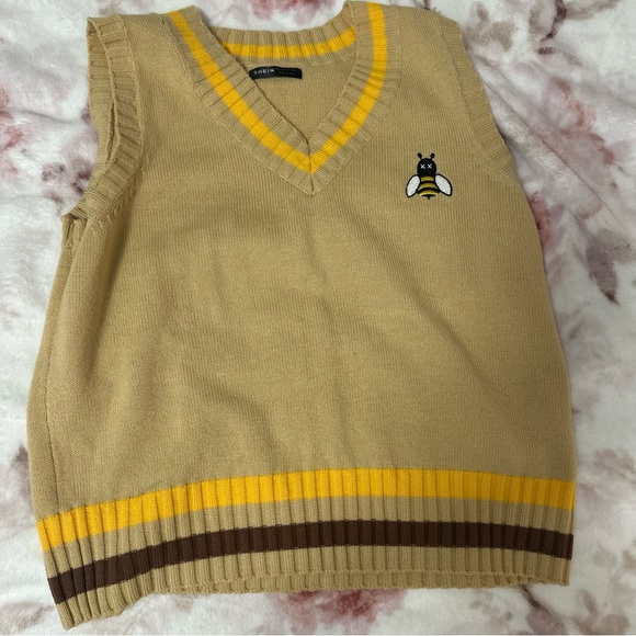 Tops | Bee Vest | Poshmark